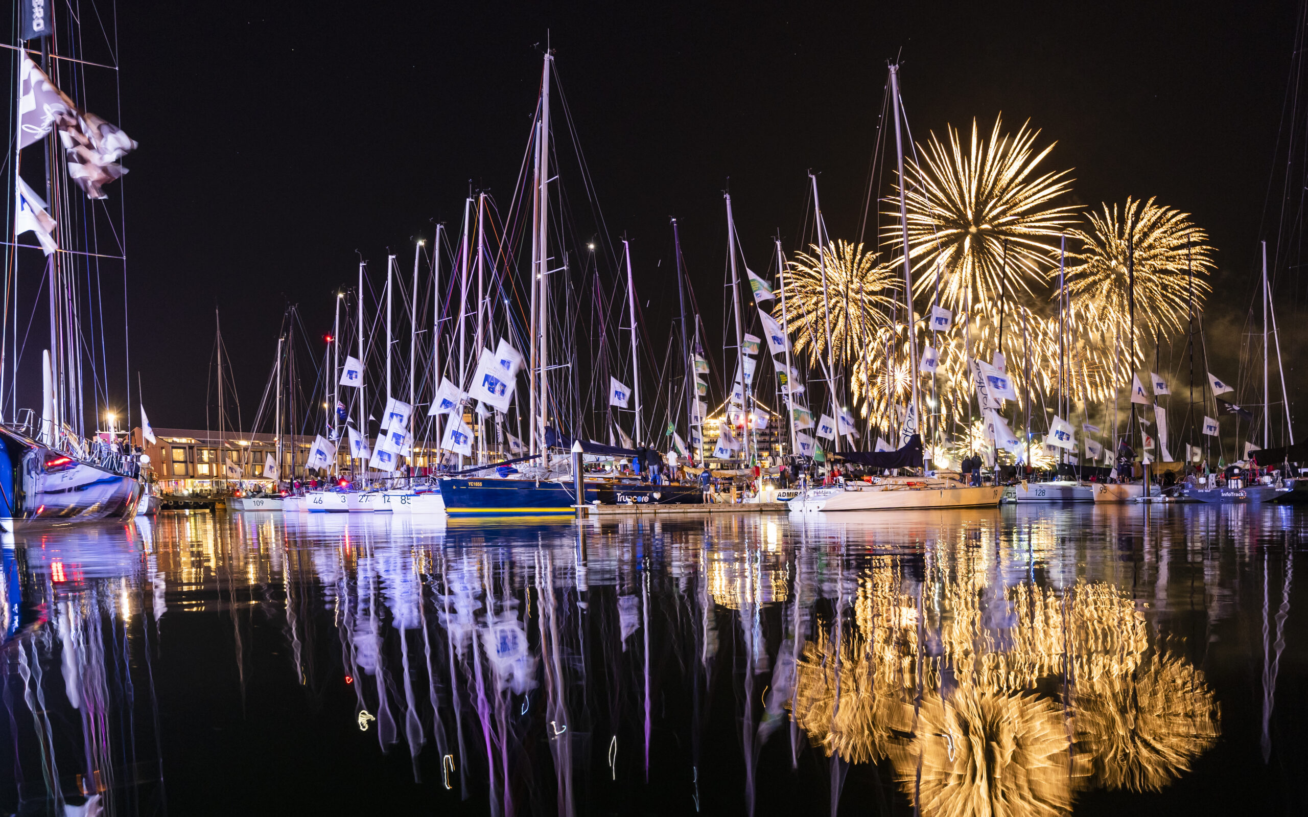 NYE Fireworks in the Hobart Race Village - Cruising Yacht Club of Australia