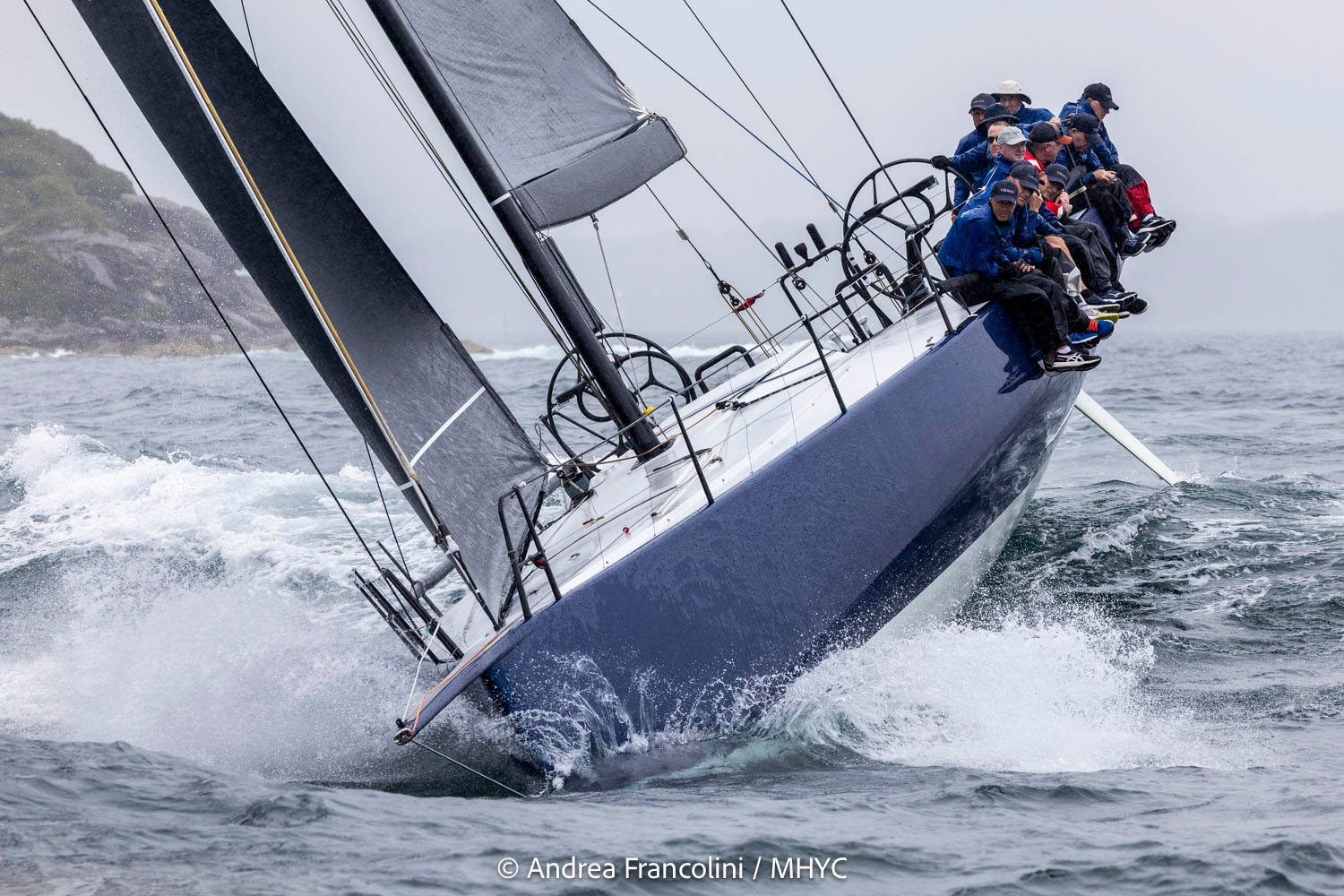 2023/24 Club Marine Short Ocean Pointscore finishes in light conditions ...