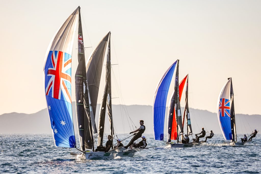 Calm seas and close rivalries open Hamilton Island Race Week’s 40th edition - Cruising Yacht ...